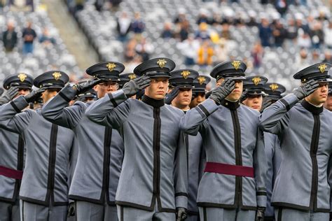 Kamala Harris Welcomes West Point Graduates To ‘unsettled World