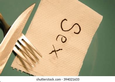 Modern Wide Rim Plates Images Stock Photos D Objects Vectors Shutterstock