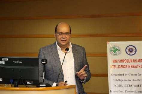 Prof Dr Rizwan Ahmed Khan Delivers Talk On The Confluence Of Ai Computer Vision And Medical