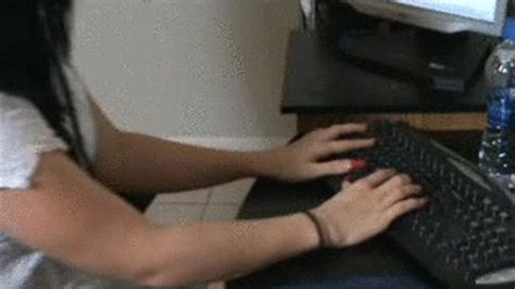 Brittennis Long Nails Typing Mp4 Hardcore Tickling Clips4sale