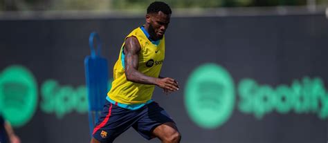 Kessie Dans Le Groupe Face à Linter