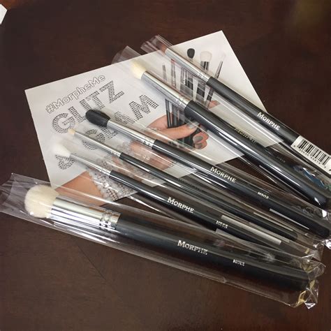 Bursting With Boxes Morphe Me December