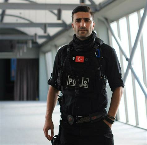 POLIS ASKER AŞKI panosundaki Pin