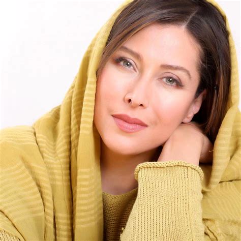 استایل خاص مهتاب کرامتی در یک سفر خارجی عکس