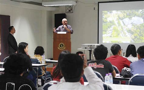 Dvb မာလ္တီမီဒီယာ အကယ္ဒမီ သတင္းပညာသင္တန္း ဖြင့္ပြဲအခမ္းအနား က်င္းပ