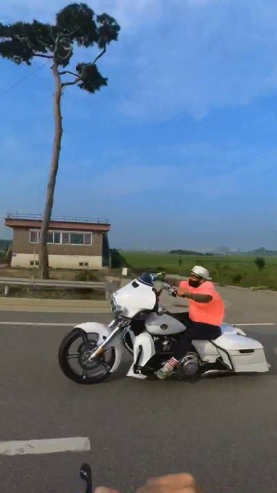 할리데이비슨로드킹브레이크아웃브라더클럽스트리트글라이드할리데이비슨로드킹스페셜브라더클럽브레이크아웃경기광주브라더클럽오늘도하리했어할리욱이브라더스글브라더한량