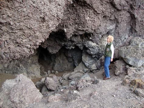 The Paisley Caves Complex When Did People First Reach North America