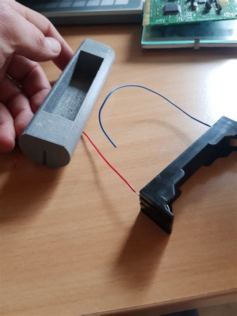 2xd Cell Adapter To Single 18650 Adapter By Krasm Download Free Stl Model