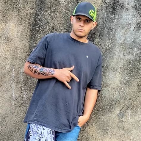 Yogo Yogooficial • Threads Say More