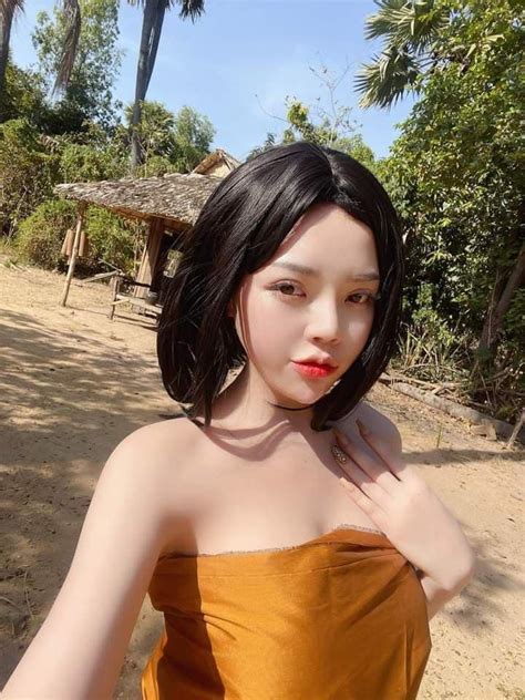 អាចារ្យធំ នៅមិនស្ងៀមបង្ហោះសារថាមើលឃើញទោសធំៗ3 ចំពោះក្រុម អាជី អ្នកលក់ឡេល្បីឈ្មោះ Khmernote