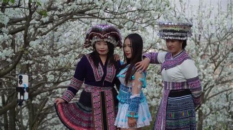 Жители Китая отправляются в весенние путешествия по сельским районам Youtube