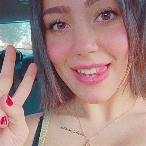 Mimi Mimi On Threads