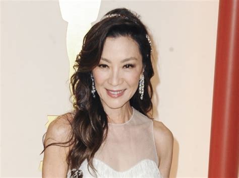 （写真）『エブエブ』ミシェル・ヨーが結婚 婚約からなんと19年！ セレブ＆ゴシップ ニュース ｜クランクイン！