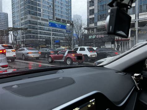 아 이 차가 뭔가요 출근길에 처음 본 벤츠 자동차 에펨코리아