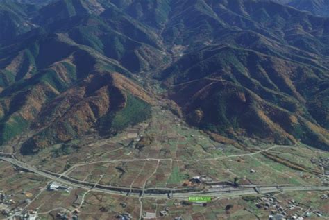 氷河地形の種類氷河湖モレーンカールホーンU字谷 旅と地理