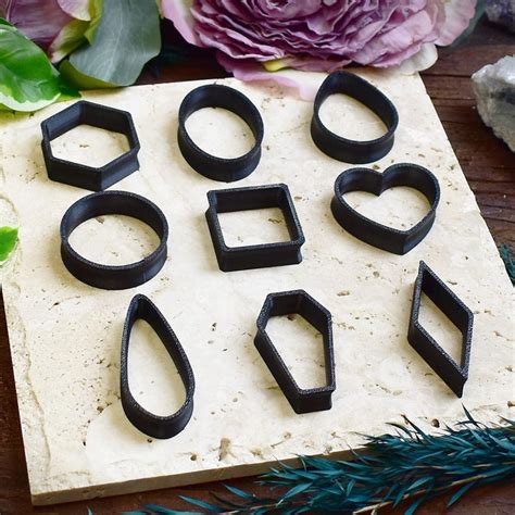 Ultra Light Black Ear Tunnels 10 100mm Unique Shapes Teardrop Heart