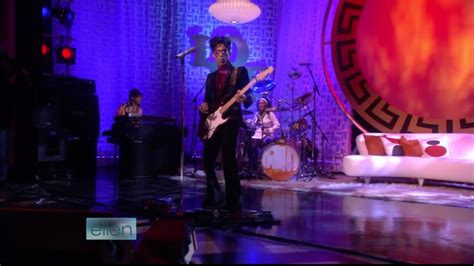 Wonder Music Web 23 04 2009 Ellen Degeneres Show Nbc Estados Unidos
