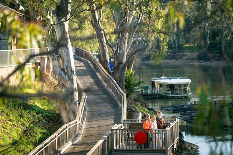 Your Ultimate Guide To Echuca Aus Weekend Escapes