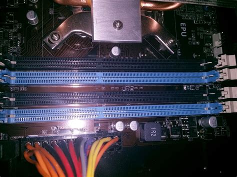 Windows And BIOS Can See Only Half Of The Memory Gb Gb Only Two Slots Are Active At