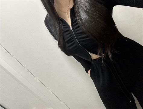 꾸안꾸 세트 셔링 집업 팬츠 트레이닝세트 에이블리