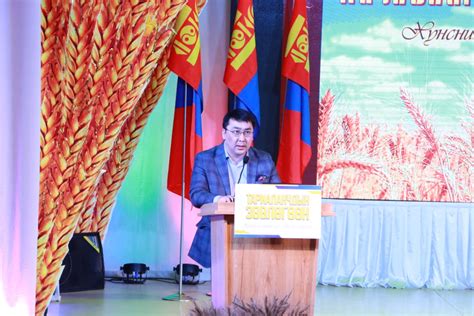 Сэлэнгэ аймгийн тариаланчид зөвлөлдлөө Хүнсний хувьсгал