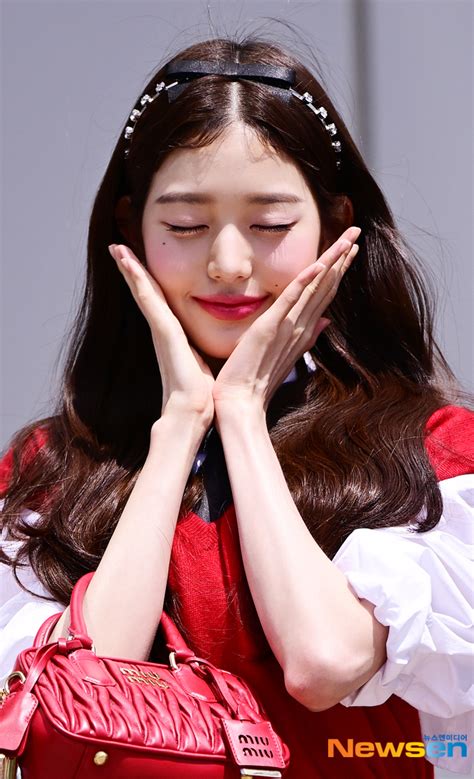 아이브 장원영 애교 폭발 포토엔hd 뉴스인코리아