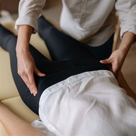 Signs And Symptoms Of Gluteal Tendinopathy Explained