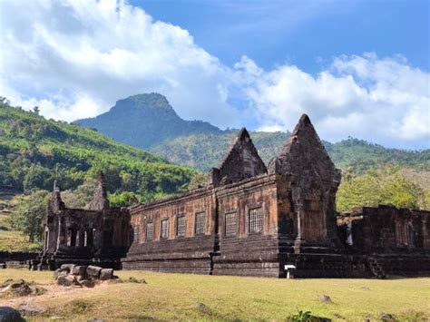 370 Vat Phou Foto Foto Stok Potret And Gambar Bebas Royalti Istock
