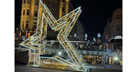 Дядо Коледа пристига в Пловдив с атракционно влакче за запалването на елхата