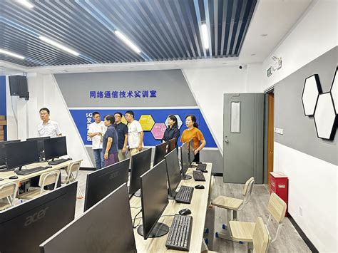 信息工程学院开展新学期实训室安全专项检查 安徽工商职业学院信息工程学院