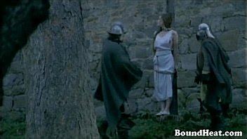 Horny Naked Chicks In A Castle XNXX