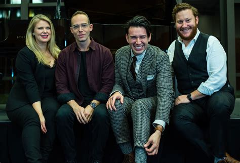 Photos Christopher Allen