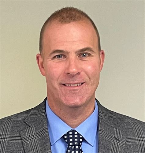 Dana Hechts Instagram Twitter And Facebook On Idcrawl