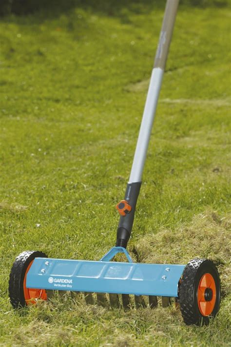 Gardena 3395 20 Combisystem Vertical Cutter The Hand Powered Lawn Scarifier For Getting Rid Of