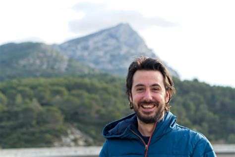 Qube About The Artist Sam Davis