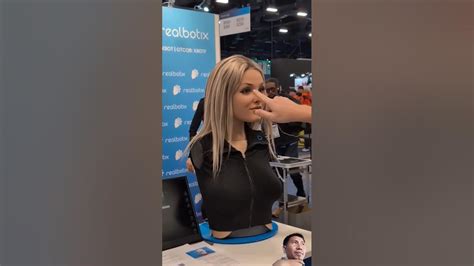 Smartphone Gaming Tech Technology Cosplay Humanoidrobot Robot Lvcc Ai Youtube