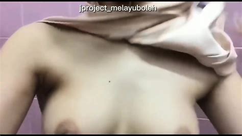 Esya Versi Hijab Eporner