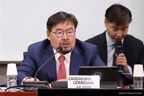 Улсын Их Хурлын дарга гишүүд Солонгост амьдарч буй Монгол хүүхдийн эрхийг хамгаалах