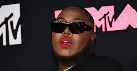 Saucy Santana Breaks The Internet With Twerk Session In A Dress