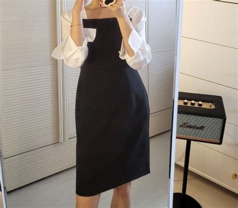 우아하고 여성스라운 햅번드레스