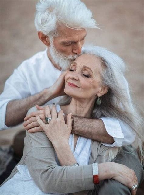 Pin By Cecile Fayen On Advanced Style Couples In Love Couple