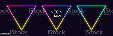 네온 삼각형 프레임 삼각형 네온 테두리 의 집합 3 각 부분 기하학적 모양 0명에 대한 스톡 벡터 아트 및 기타 이미지 0명 Led 조명 개체 그룹 Istock