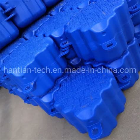 High Quality Low Price Hdpe Modular Floating Dock Plastic Breakwater Sea Barrier Floating Dock