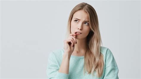 Mom Wont Let Hubby Search Stepdaughters Room He Says Im Protecting