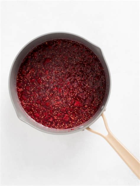 Raspberry Lemonade Recipe Quick Simple Made From Scratch Sweetly Splendid