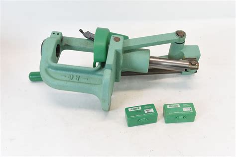 Rcbs Rock Chucker Reloading Press W 2 Rcbs Shell Holders Landsborough Auctions