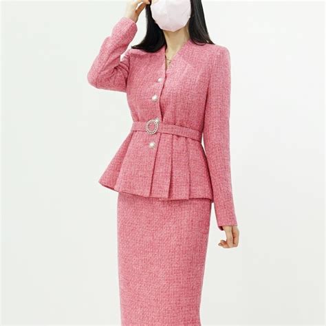 페플럼 벨티드 트위드 싱글 여성 정장 자켓 스타일라떼