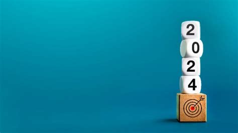 Resolutions For Online Course Creators Bringing Success In