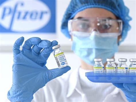 “Пфайзер” вакциныг хуурамчаар үйлдвэрлэсэн байсныг илрүүлжээ Isee Mn