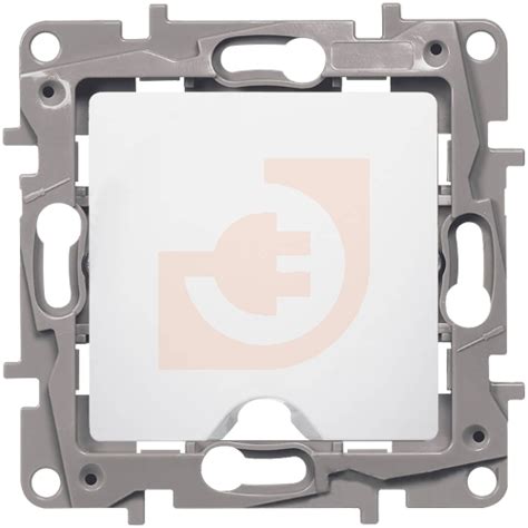 Вывод кабеля IP21, белый, Etika, пр-во Legrand (672229) купить в ...